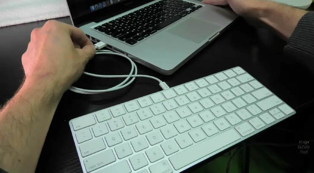 How To Charge Apple Wireless Keyboard: Quick Tips