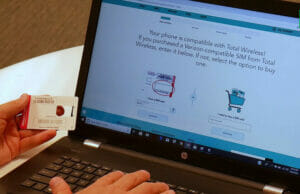What Phones Are Compatible With Total Wireless? (List & Guide)