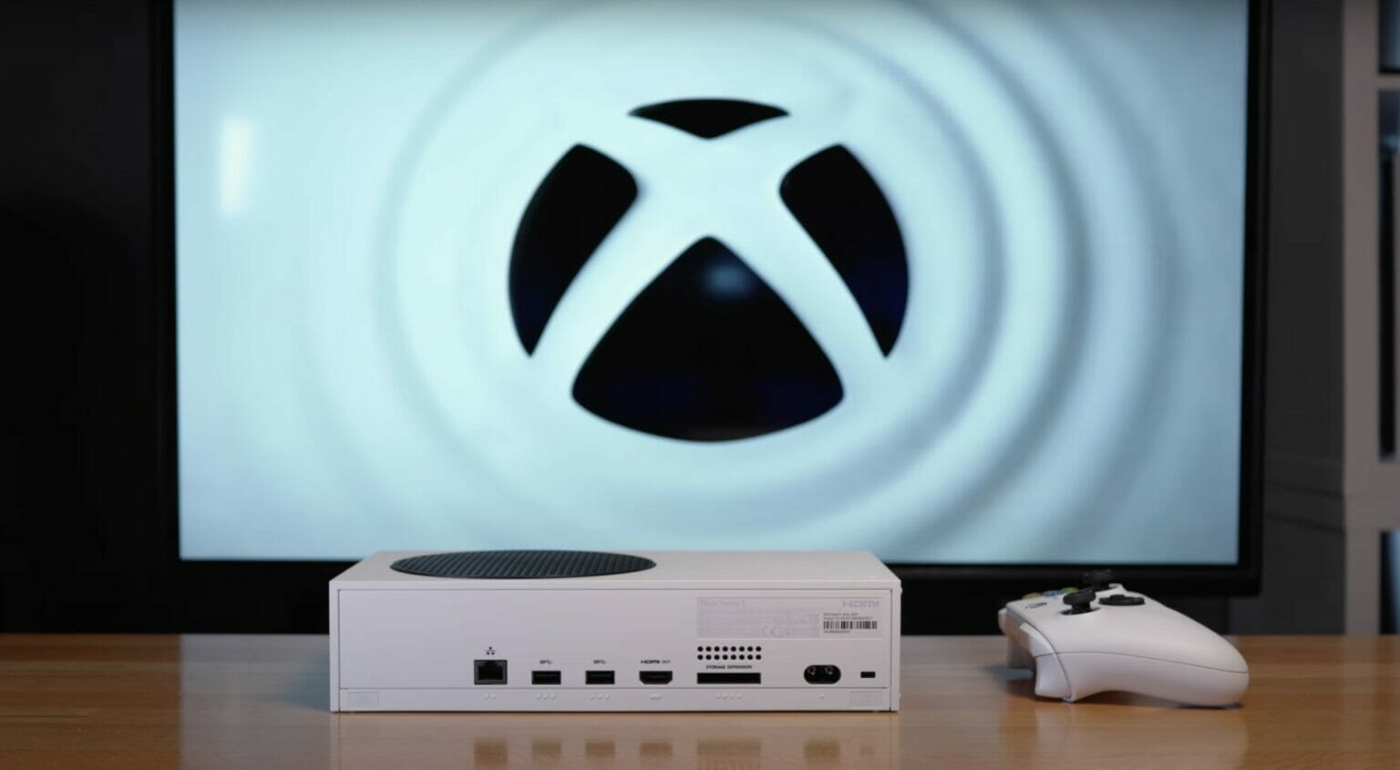 How To Connect Xbox One To TV Wirelessly (6 Steps)
